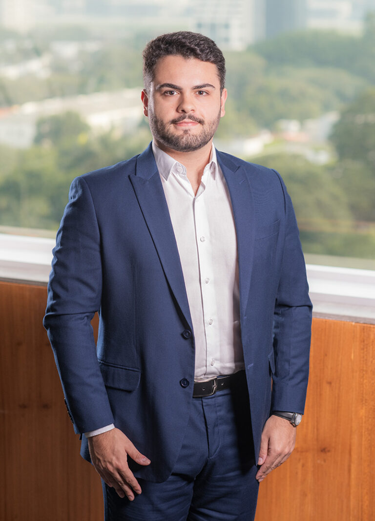 Renan Santos - CSMV Advogados